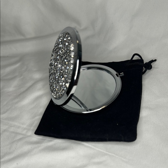 Accessories | Katies Silver Compact Mirror | Poshmark